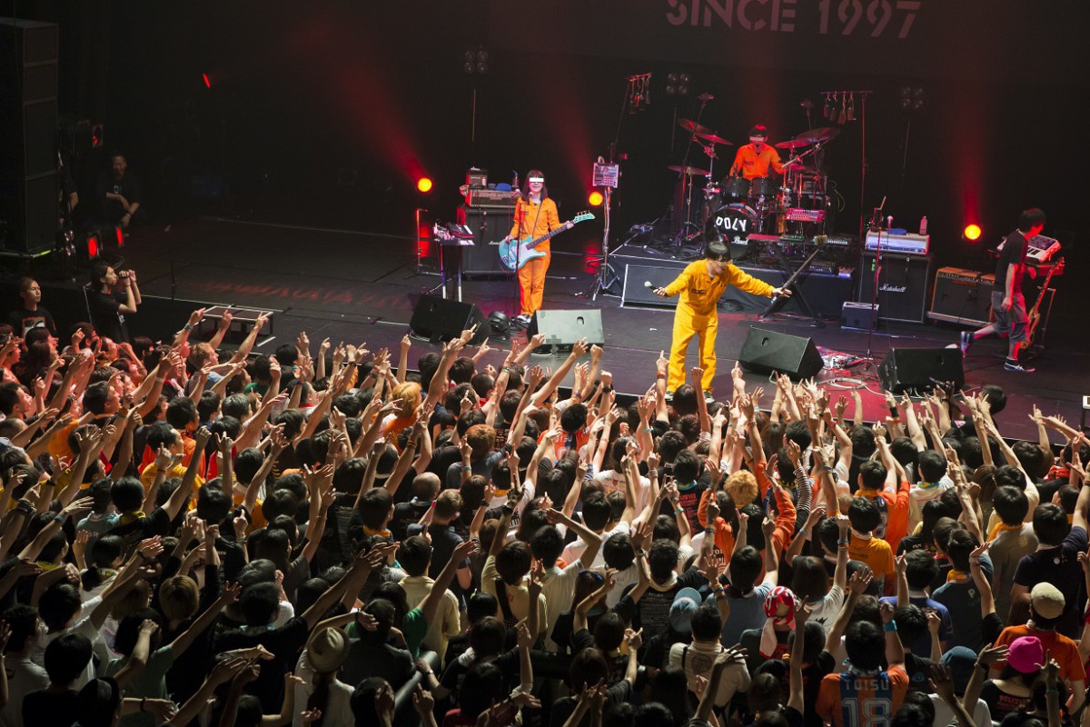 レポート：ツアーファイナル！『POLYSICS TOUR 2016 ツアーでルンルン!!!』東京公演ライブレポート ...